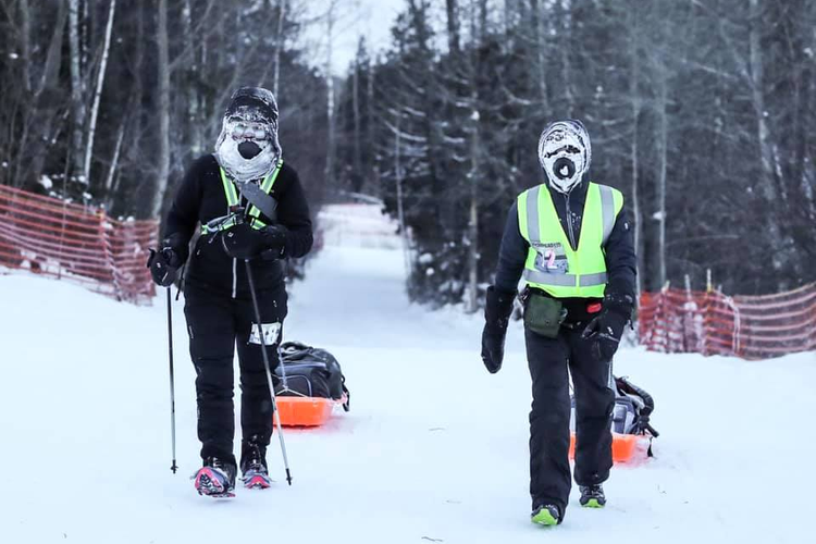 Foto : Sensasi Ikut Ultramaraton di Suhu Minus 40 Derajat