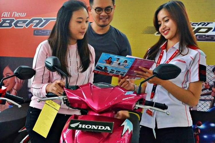 Foto : Pasar Sepeda Motor Sulawesi dan Papua Masih Minus