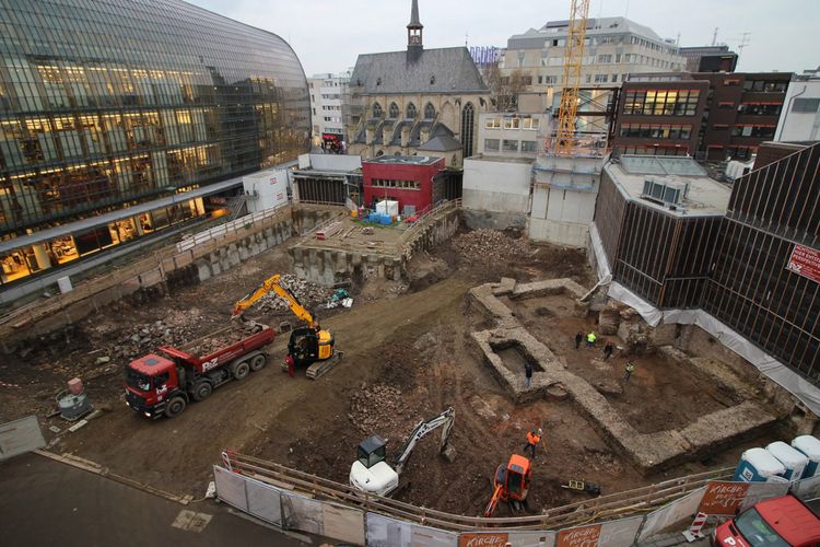 Foto : Perpustakaan Zaman Romawi Kuno Ditemukan di Pusat Kota Jerman