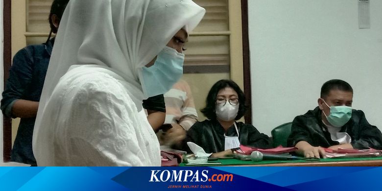 Anggap Putusan Sidang Tak Adil dan Disebut Berutang, Ibu Kombes: Ini ...