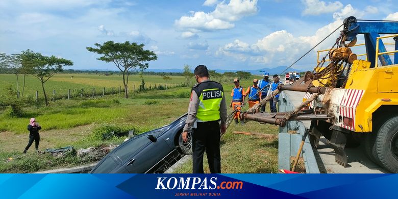 Mobil Anggota DPRD Kota Kediri Kecelakaan di Tol Madiun-Surabaya, 2 ...