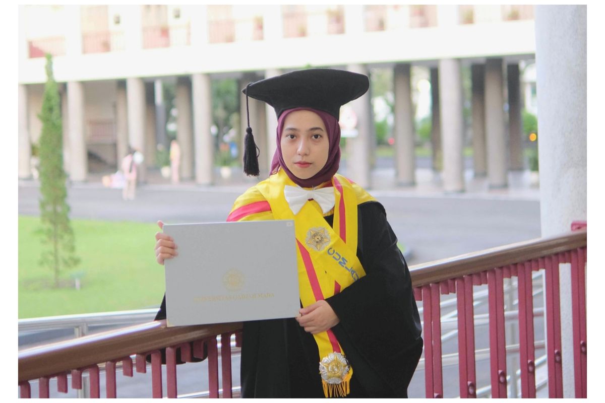 Kisah Dewi, Lulus S3 UGM di Usia 26 Tahun, Sudah Jadi Dosen ITB