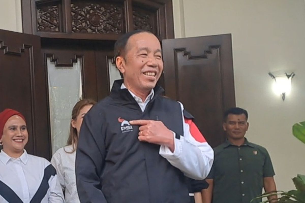 Tafsir dan Arti Logo Baru PSI Gajah Kepala Merah