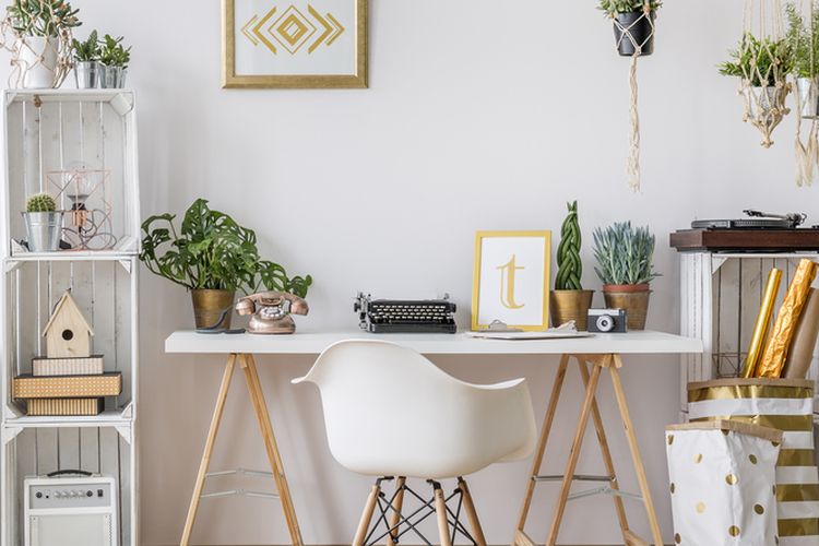 4 Cara Membuat Ruang Kerja di Rumah Lebih Personal dan Nyaman