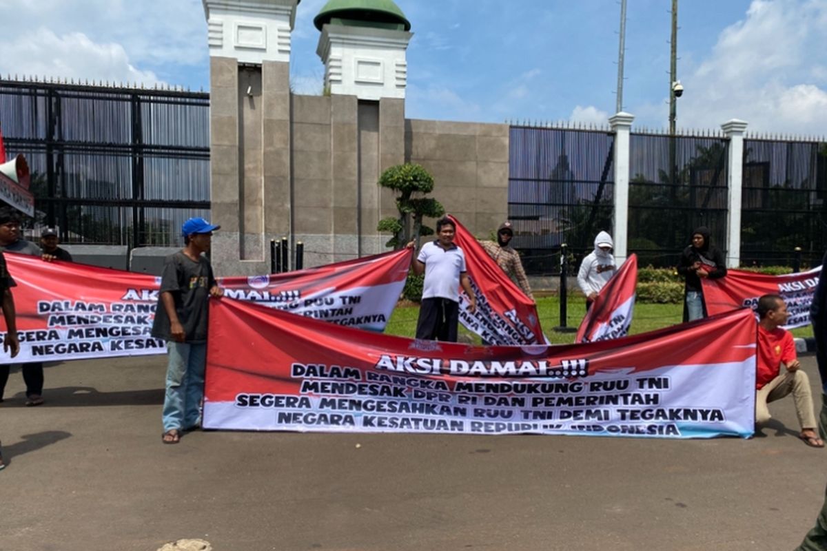 Rencana Demo Besar-besaran Mahasiswa di Semarang Hari Ini, Tolak ...