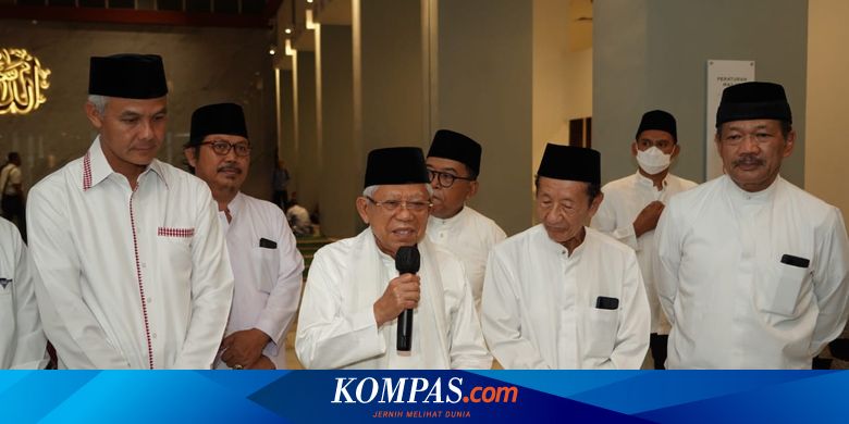 Viral Bagi-bagi Amplop Gambar Banteng di Masjid, Wapres Ma'ruf Amin ...