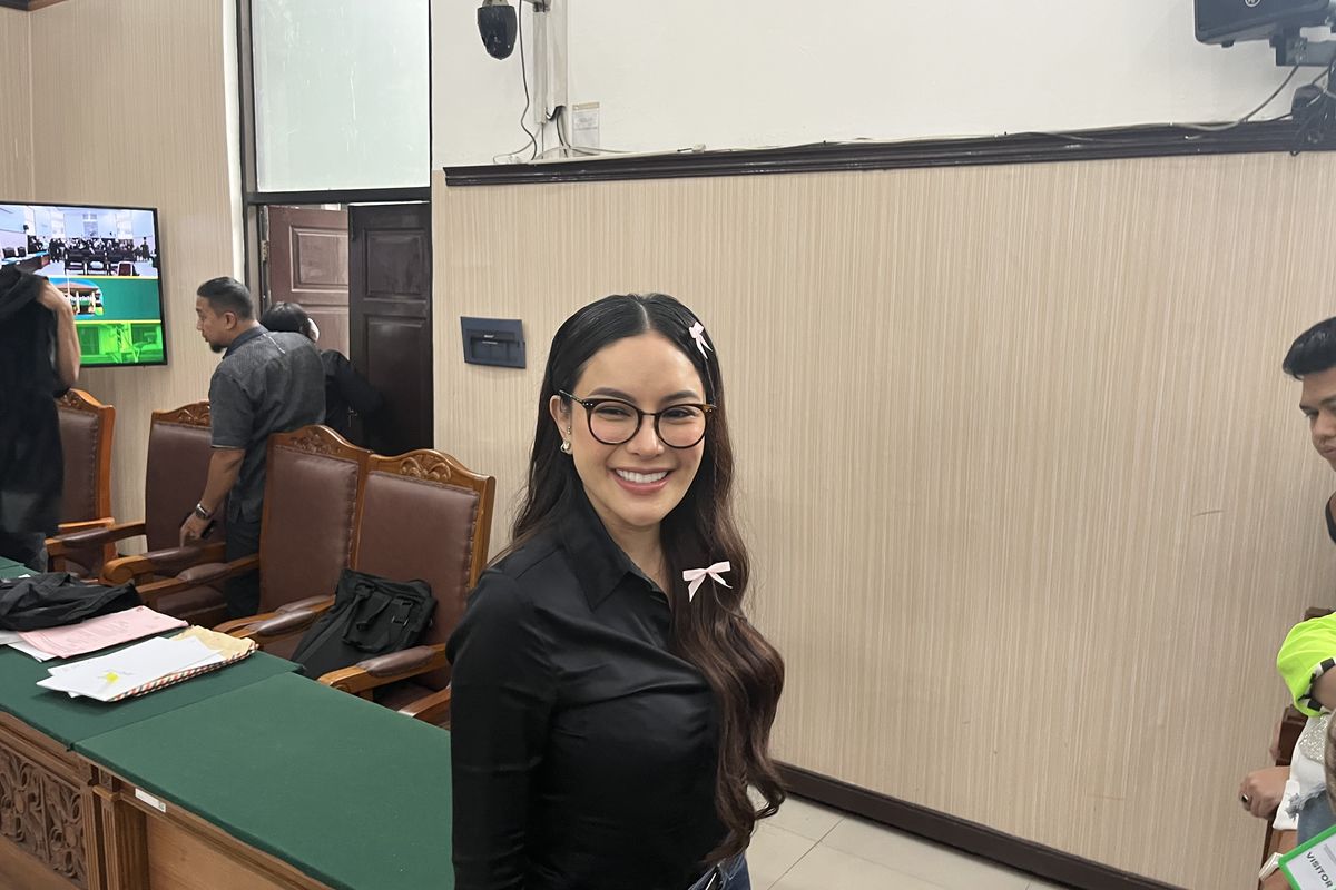 Nikita Mirzani Gugat Reza Gladys, Tuntut Ganti Rugi Rp 114 Miliar