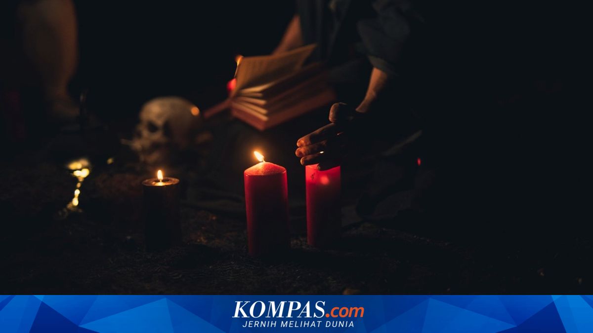 Menelisik Keberadaan Dukun di Indonesia