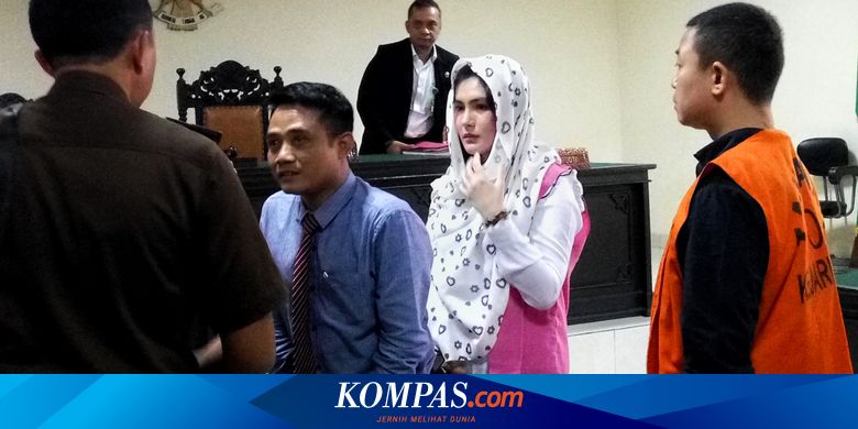 Berita Harian Angela Charlie Terbaru Hari Ini - Kompas.com