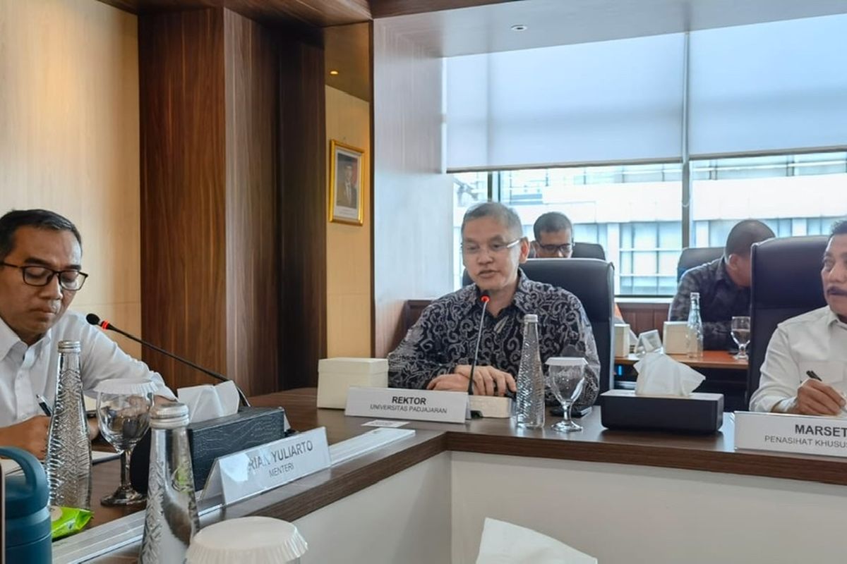 Mendikti Brian Bertemu Rektor dan Pimpinan PTN, Salah Satunya Bahas ...