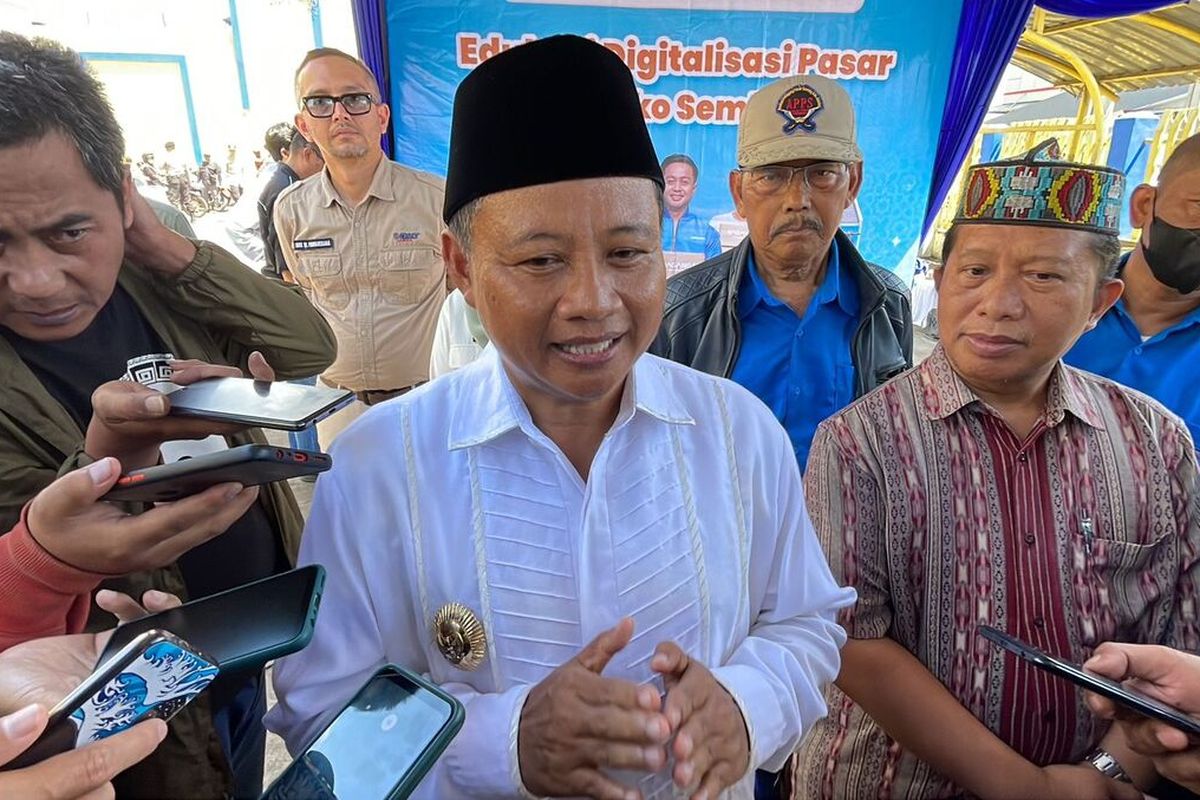 Wagub Jabar Uu Ruzhanul Ulum Jadi Caleg PPP untuk Dapil Pantura Wagub Jabar Uu Ruzhanul Ulum Jadi Caleg PPP untuk Dapil Pantura