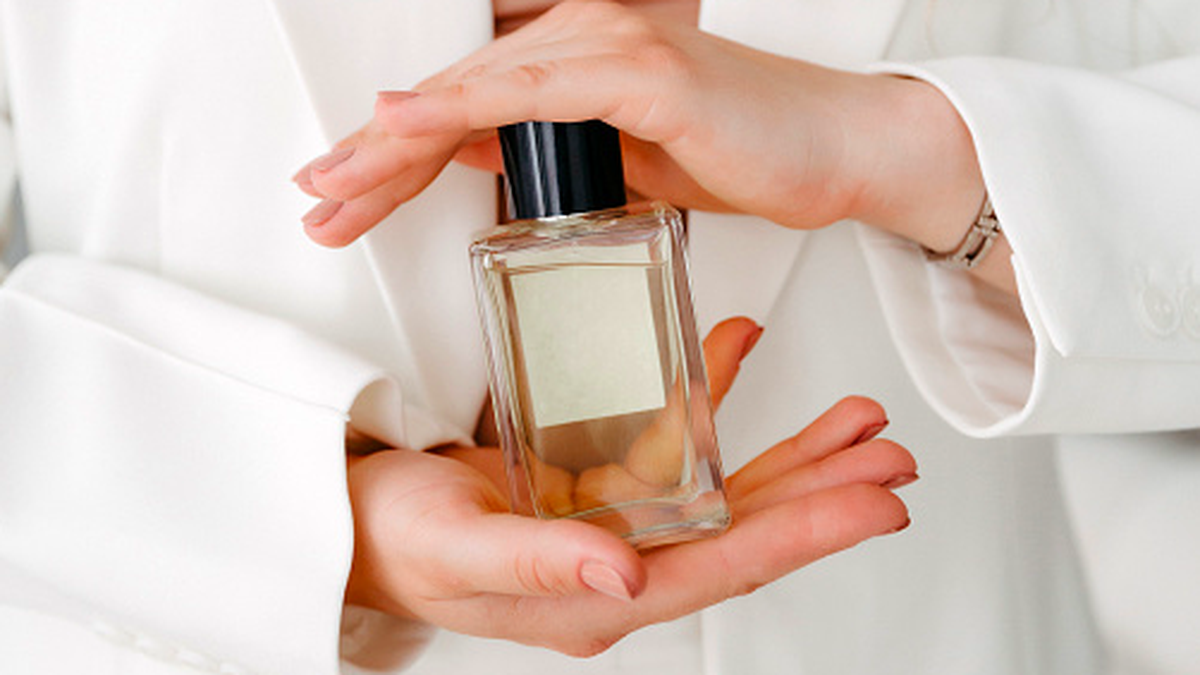 Raup Omzet Puluhan Juta dari Bisnis Parfum, Begini Tipsnya