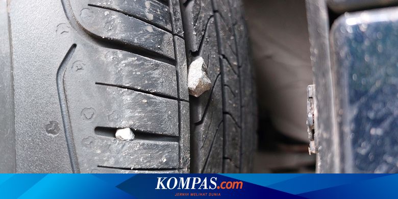 Bahaya Tersembunyi Batu Kerikil di Ban Mobil