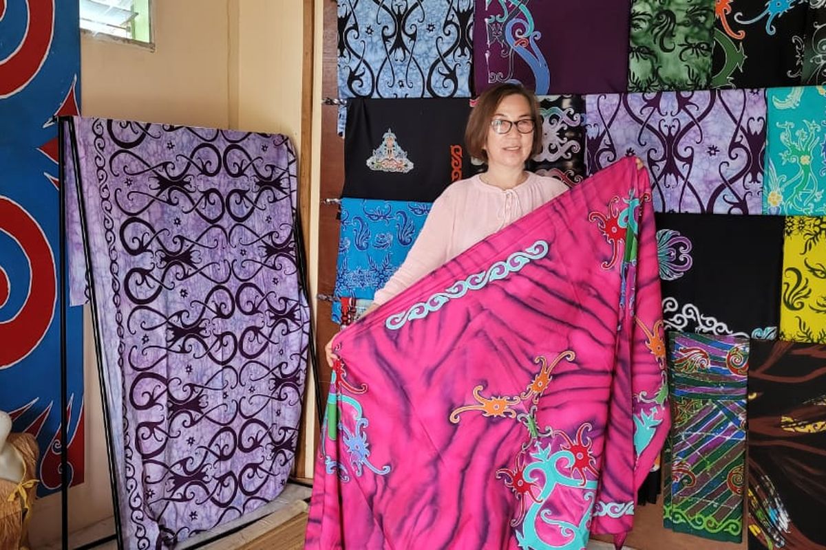 Kisah Lahirnya Batik Malinau, Produk dari Perajin di Desa Wisata Pulau Sapi