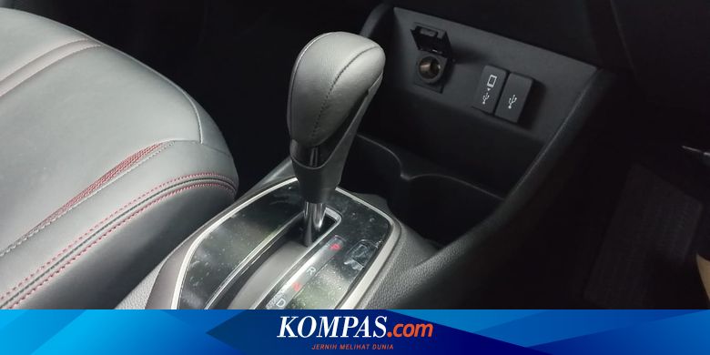 Posisi Tuas Transmisi Mobil Matik yang Benar Saat Macet di Jalan ...