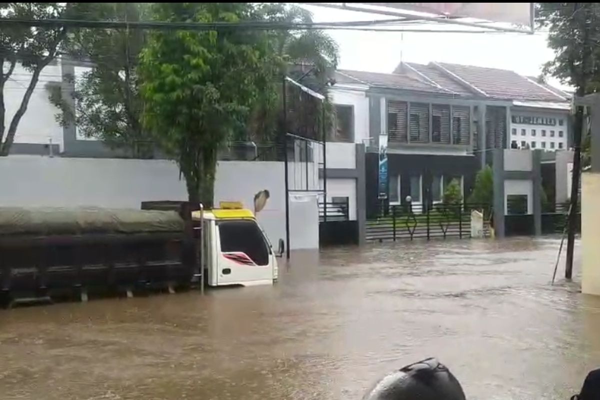 Kapasitas Drainase Minim Jadi Penyebab Banjir di Jember