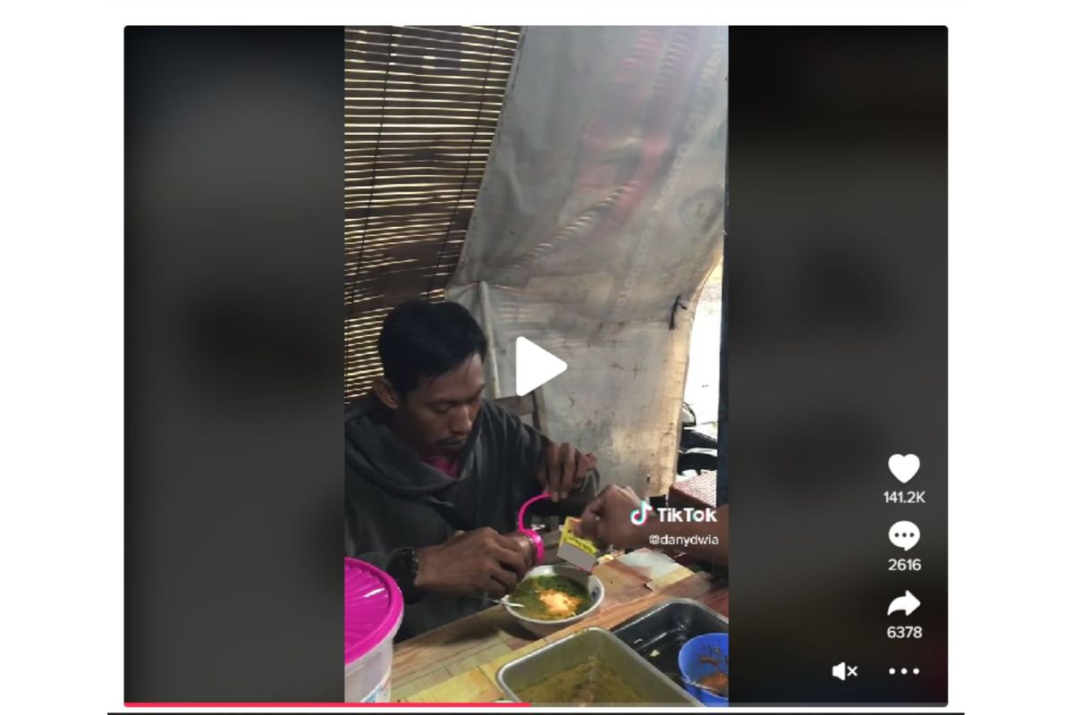 Cerita di Balik Menu Soto Campur Minuman Saset Jeruk di Angkringan West ...