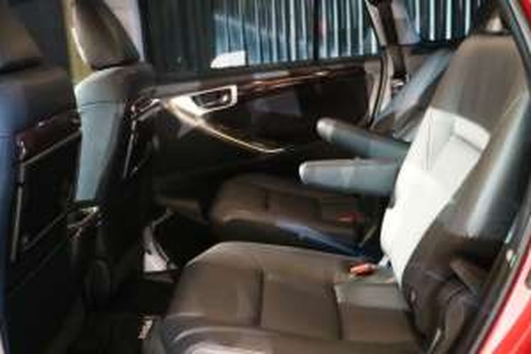 Ubahan Eksterior dan Interior Innova Venturer Termewah