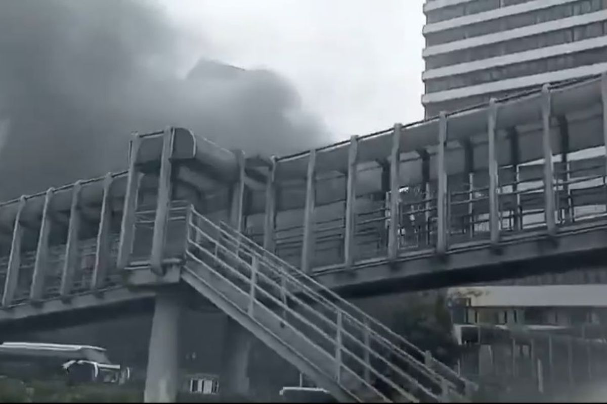 Ada Kebakaran di Panin Bank, Sumbernya dari Gedung "Chiller" AC