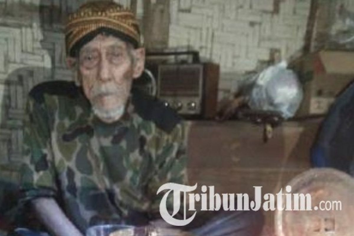 Di Balik Sosok Mbah Arjo, Kakek Berusia 193 Tahun, Temani Presiden ...