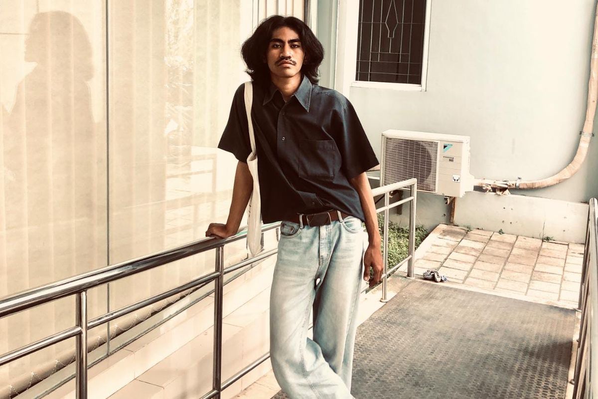 Melihat Style Fesyen Ala "90-an" yang Kembali Digandrungi Anak Muda ...