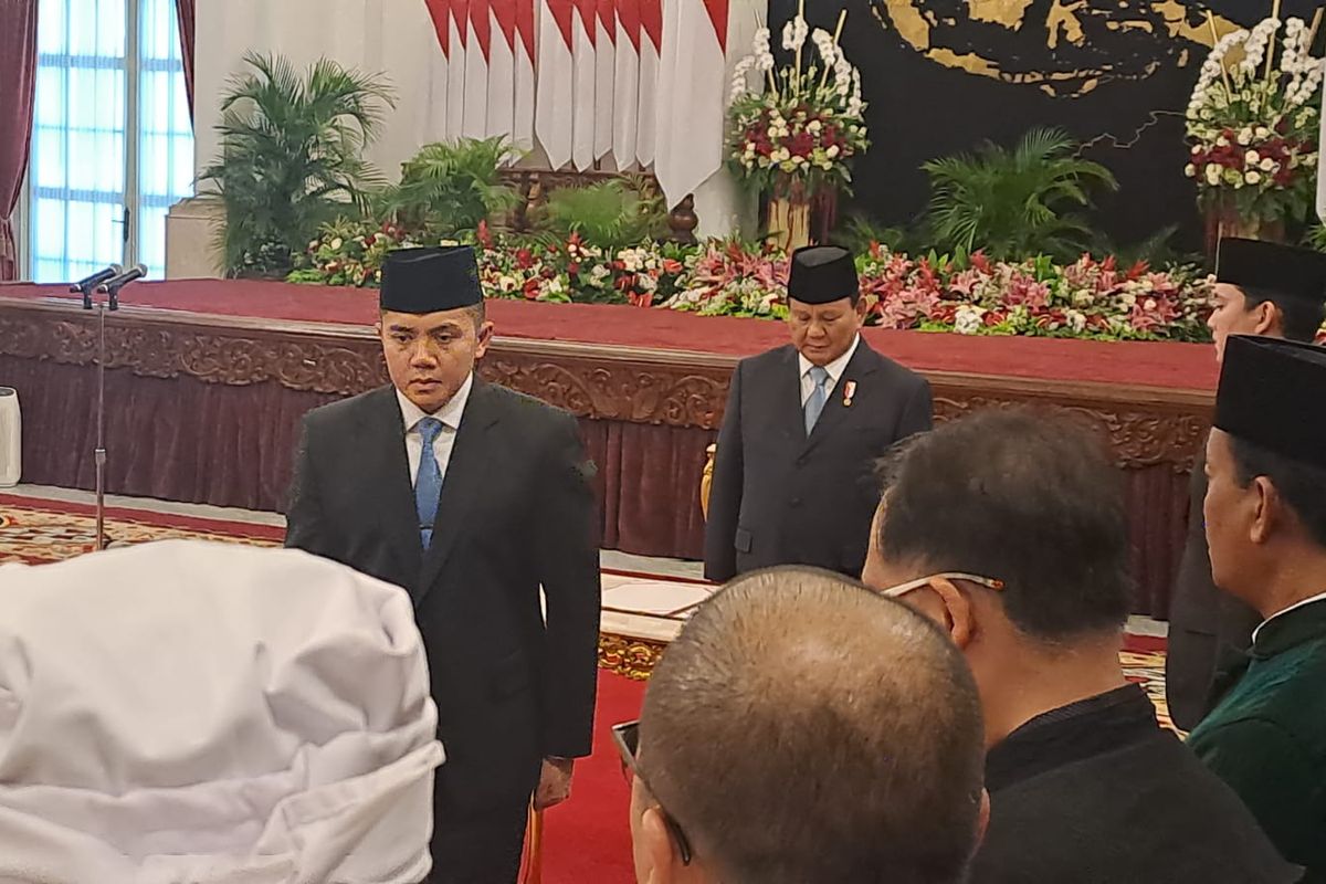 Perjalanan Mayor Teddy, dari Ajudan hingga Jadi Seskab