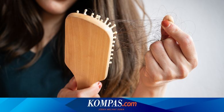 7 Cara Mengobati Rambut Rontok secara Alami
