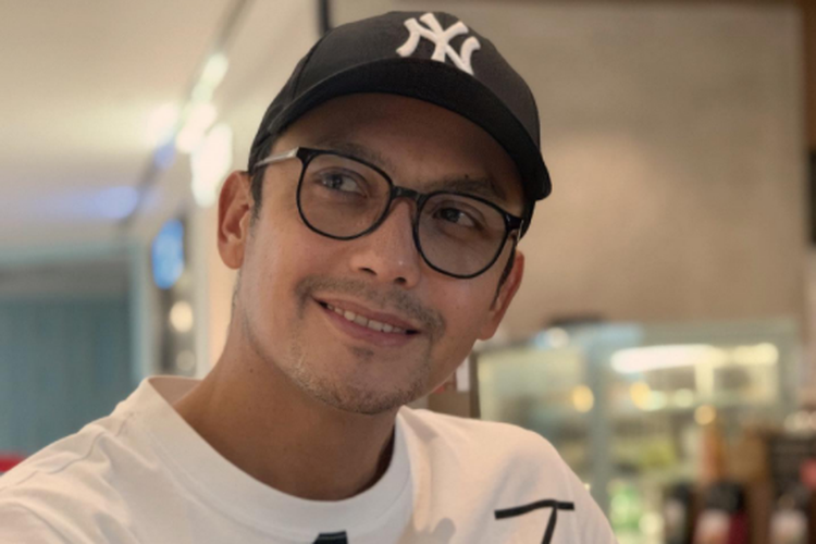 Foto : Kini Jadi Aktor Terkenal, Dulu Gunawan Pernah Jadi Badut Ancol