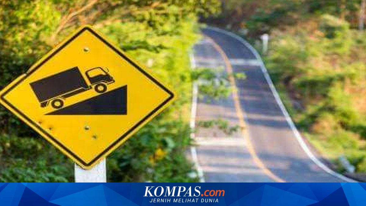 Tips Aman Lewati Tanjakan dan Turunan Saat Road Trip