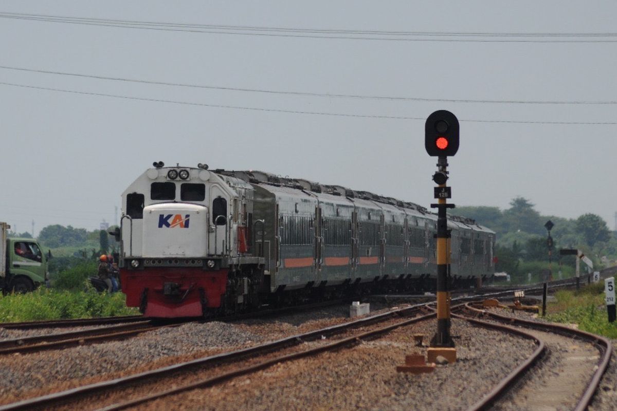 Diskon Tiket Kereta 20 Persen di BBWI Travel Fair 2025 Pakuwon Mall ...