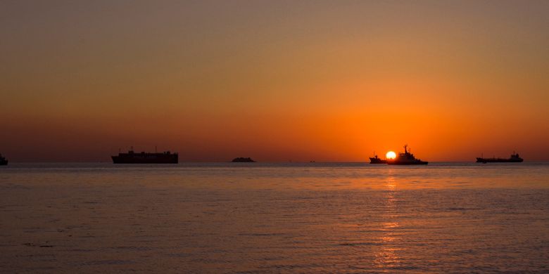 Berita Harian Daya Tarik Pulau Lae Lae Terbaru Hari Ini - Kompas.com