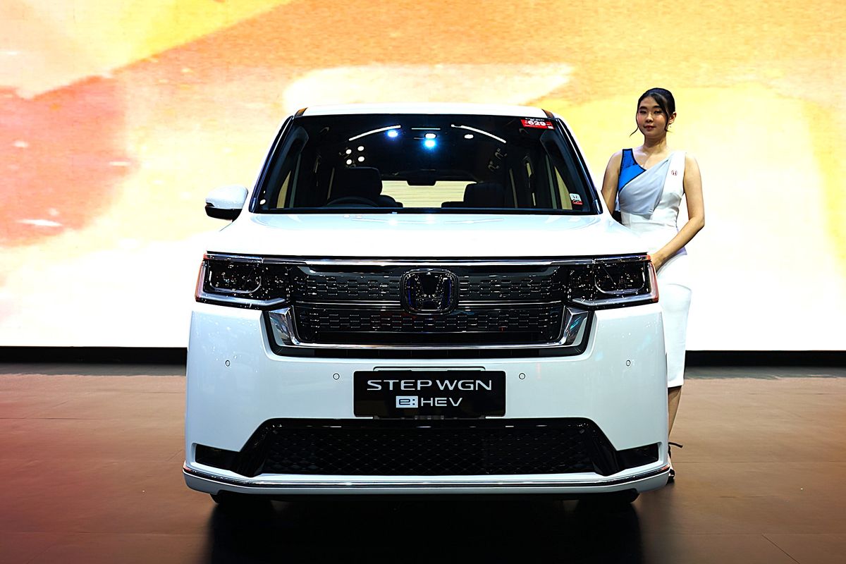 Mengenal Teknologi e:HEV Honda Step WGN yang Fun To Drive