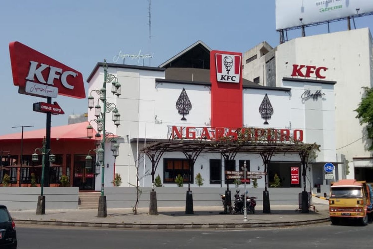 KFC Indonesia Buka Gerai ke-700 di Solo Bertema Jawa