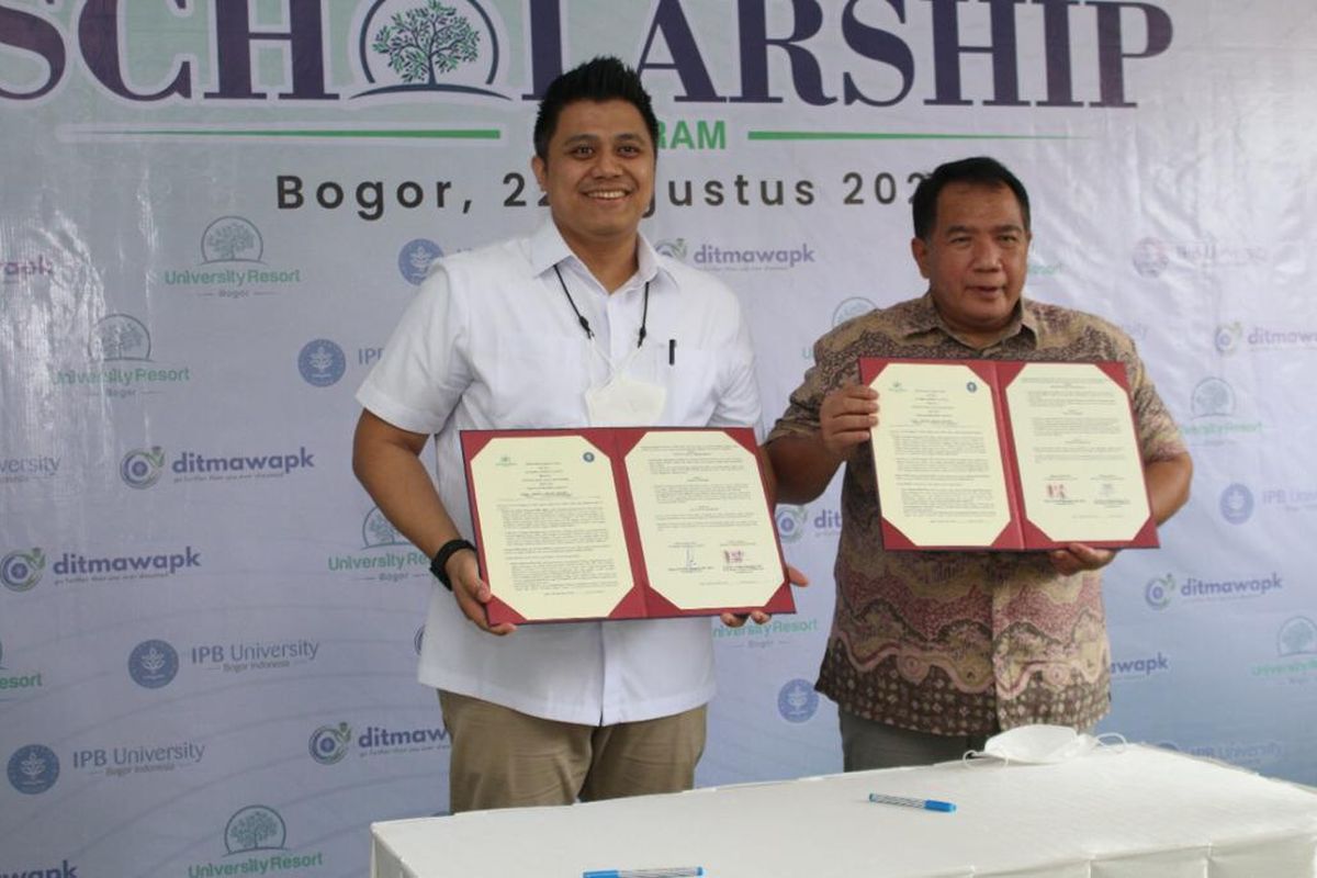 University Resort Bagi-bagi Beasiswa Hunian untuk Mahasiswa IPB