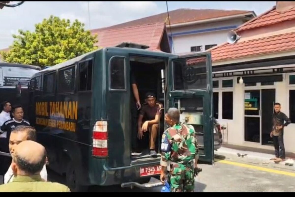 2 dari 6 Tahanan Kejari Pekanbaru Masih Dalam Pengejaran Usai Kabur ...