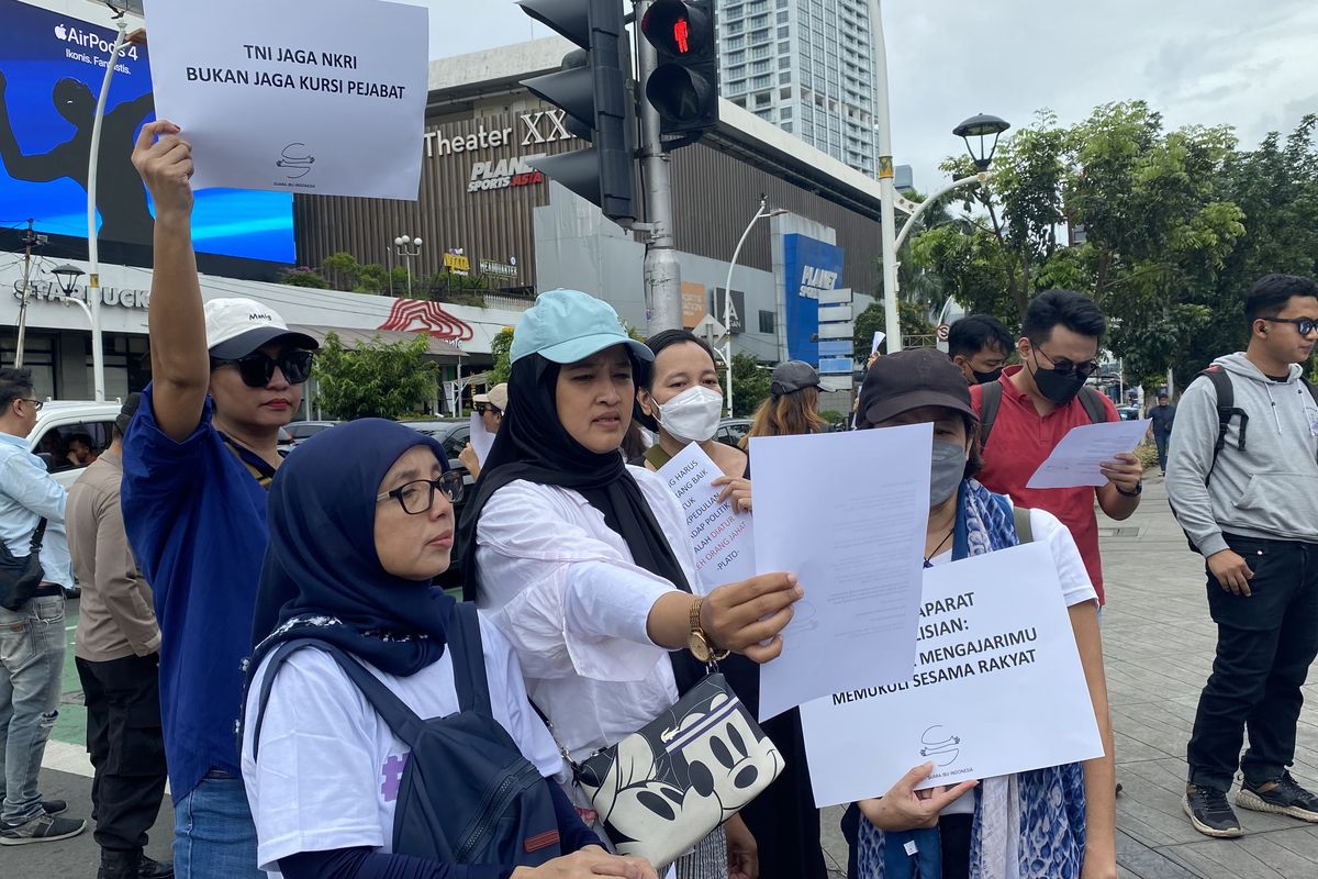 Suara Ibu Indonesia Kecam Tindakan Represif Aparat ke Massa Aksi Tolak RUU TNI