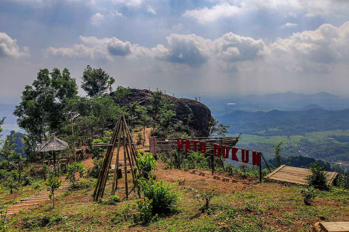 5 Tips Berwisata ke Watu Dukun Manyaran, Wonogiri, Hati-Hati Pakai ...