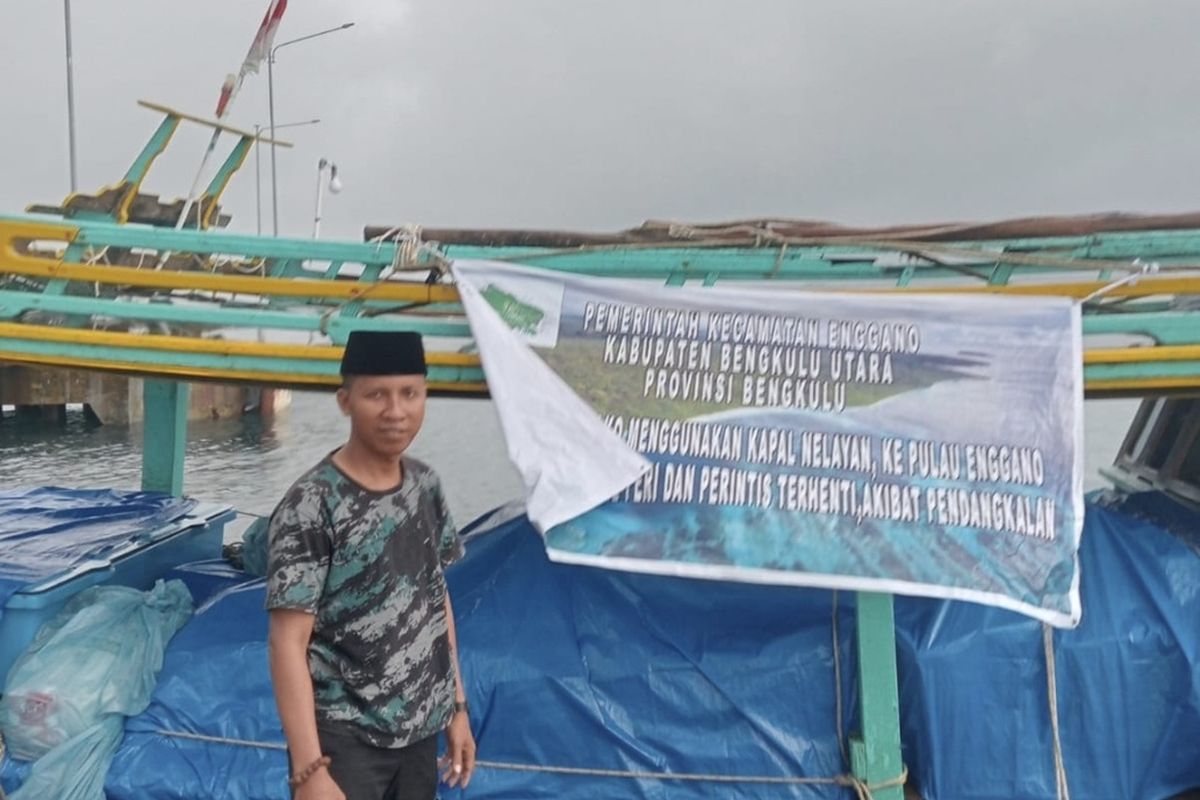 Gunakan Kapal Nelayan, Pemda Kirim Beras Gratis ke Pulau Enggano yang ...