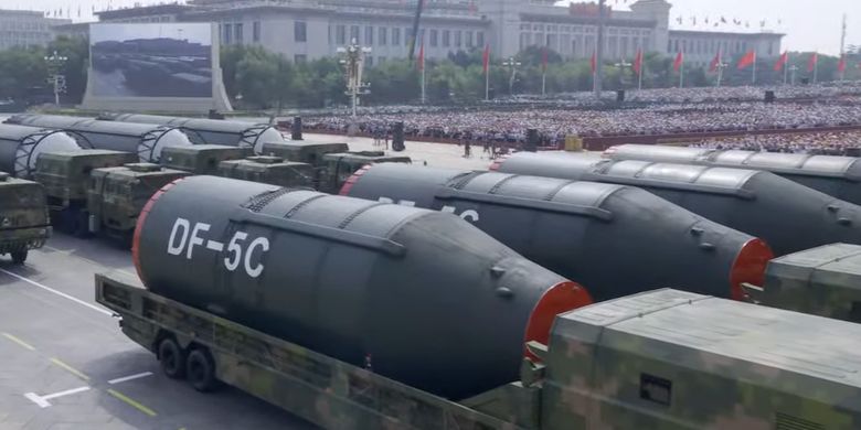 Parade Militer Beijing, Xi Jinping Pamer Senjata Canggih Buatan China ...