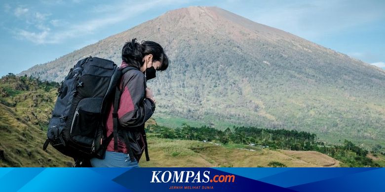 5 Manfaat Naik Gunung, Tak Cuma Bikin Bugar