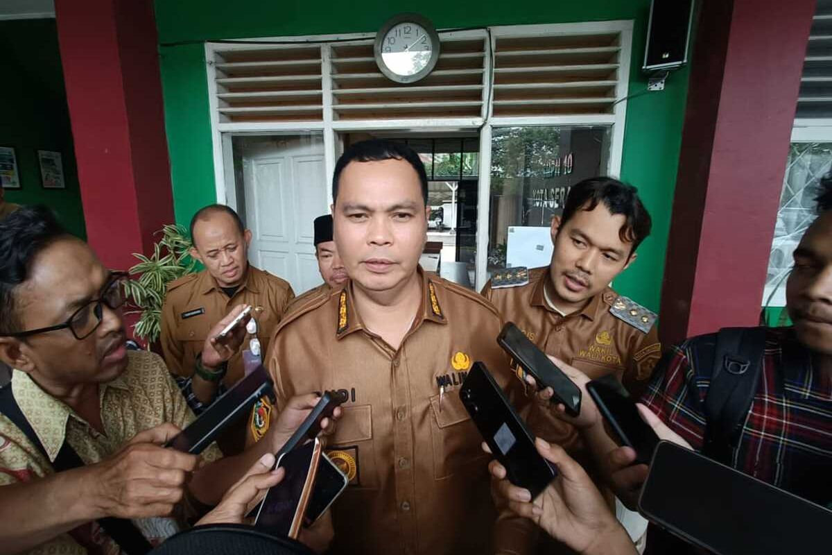 Mengapa Wali Kota Budi Rustandi Minta KRL Sampai Stasiun Serang?