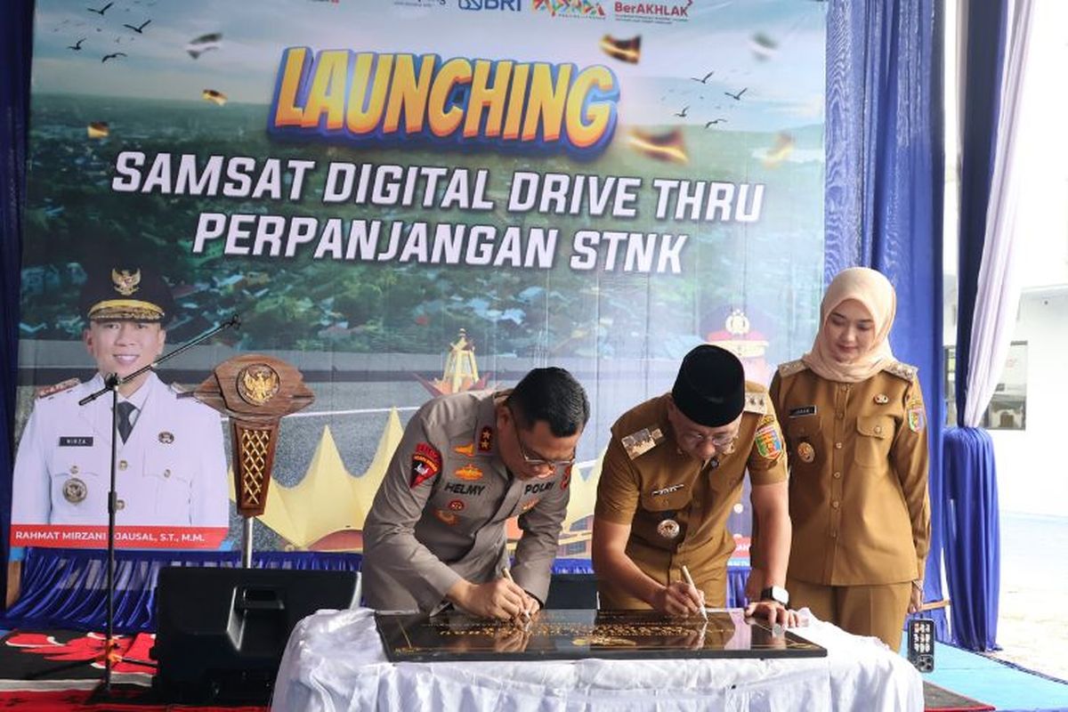 Permudah Pembayaran Pajak Kendaraan, Pemprov Lampung Luncurkan Samsat Digital Drive Thru