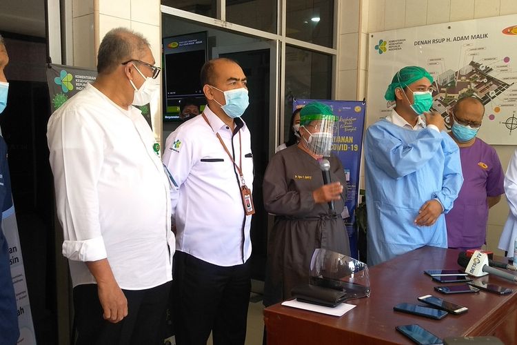 Cerita Tim Dokter yang Pisahkan Bayi Kembar Siam Adam dan Aris