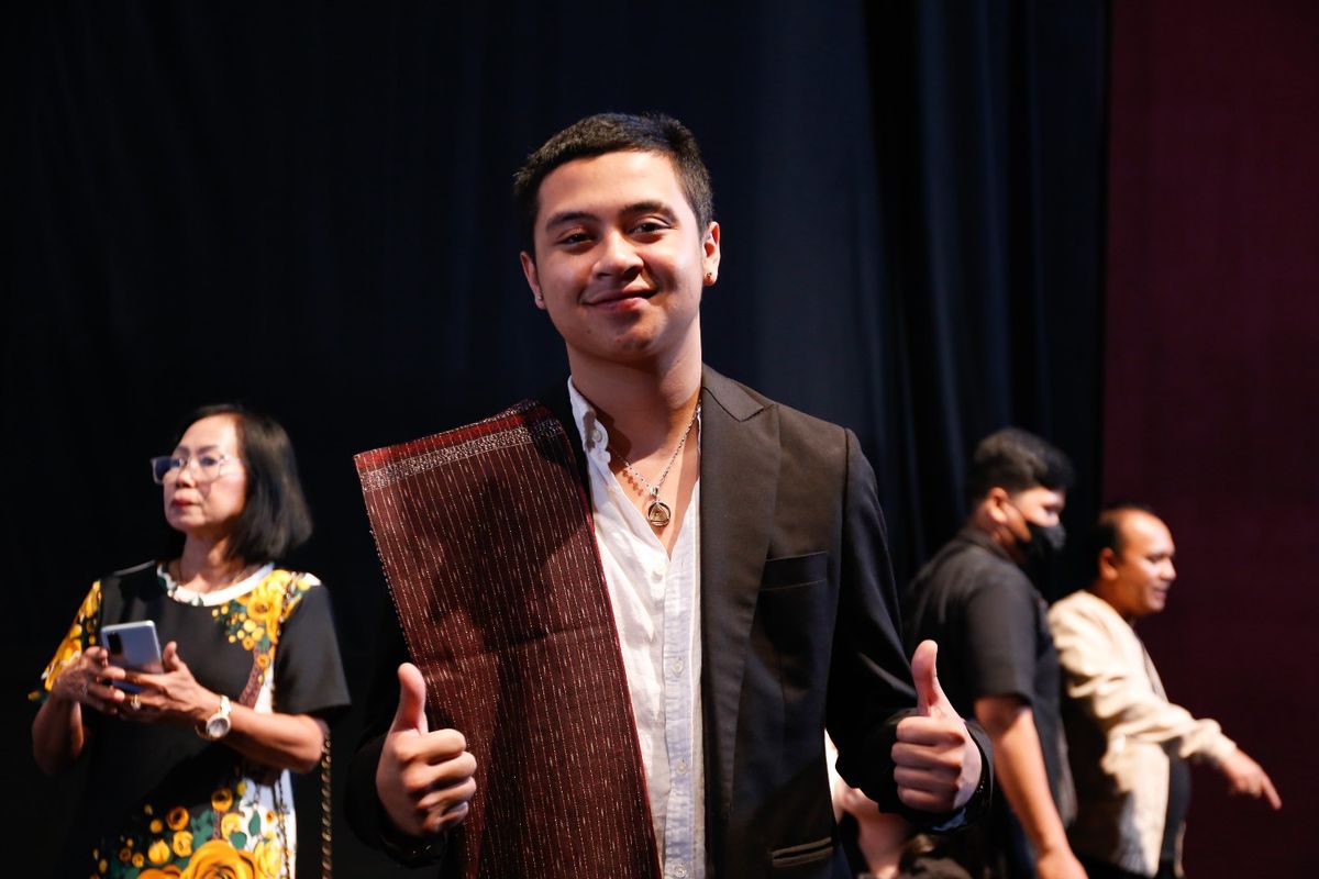 4 Fakta Menarik Nariti, Film Batak yang Dibintangi Bastian Steel