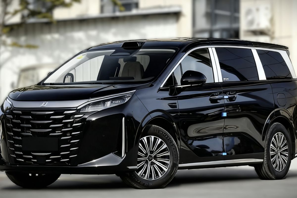 BYD Luncurkan MPV Hybrid M9 dengan Jarak Tempuh 1.163 Km