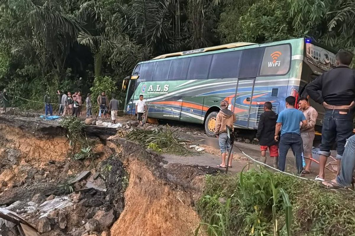Jalan Nasional Batu Jomba Ambles, Truk dan Bus Dilarang Melintas