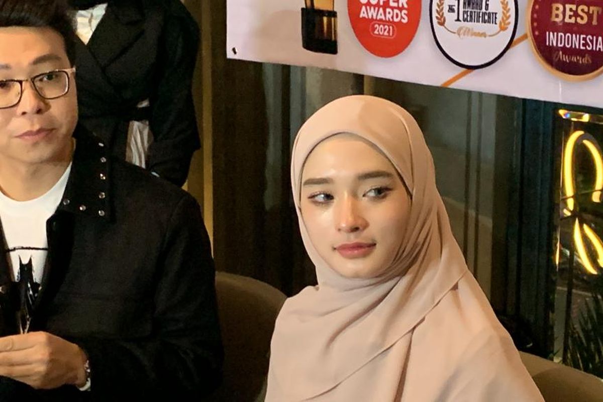 Inara Rusli Lega Usai Gugat Cerai, Ternyata Virgoun Sudah Jatuhkan Talak 3