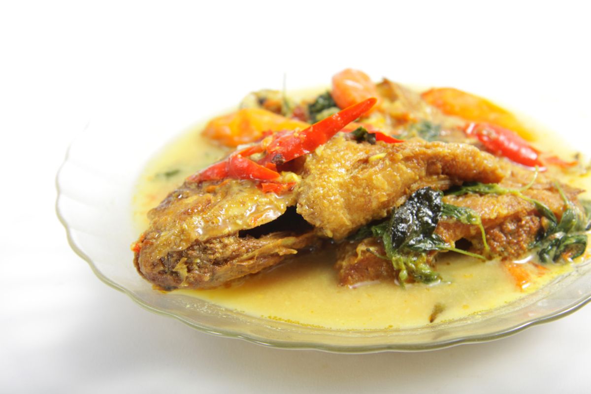 Resep Mangut Gurame, Nikmati dengan Lontong dan Sambal