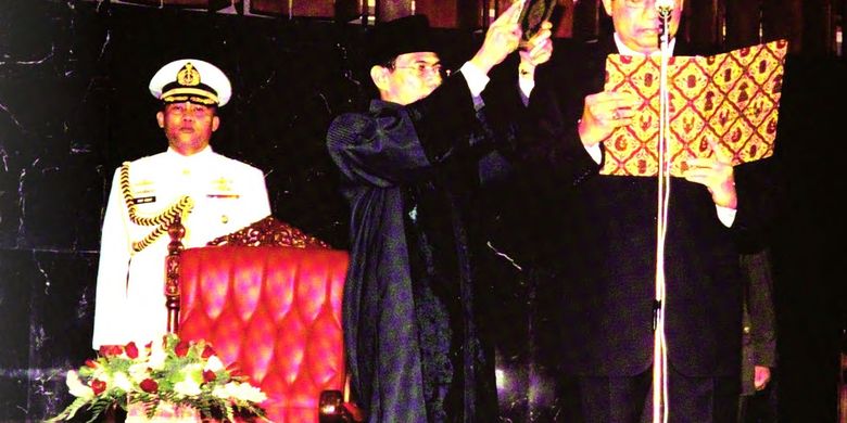 Siapa Presiden Indonesia Pertama yang Dipilih Langsung oleh Rakyat?