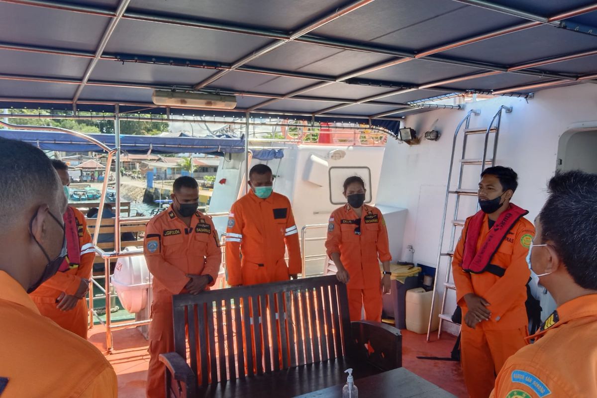 Mati Mesin, Kapal Muatan Ikan Berisi 9 Awak Hanyut di Perairan Raja Ampat